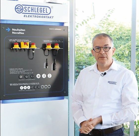 SCHLEGEL präsentiert Produkte mit YouTube Shorts